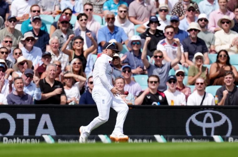 Phillips’ maiden test century leads priceless morning for New Zealand ...