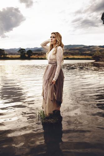 Amanda Stewart gets personal on sophomore album "Venom" | Ruckus ...