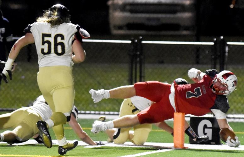 Bozeman’s Eiden shines in two-way role | Prep Football ...