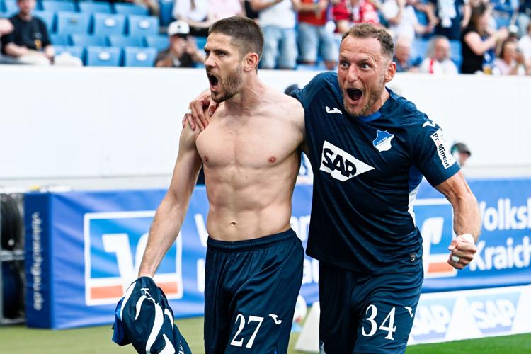 Champions League and relegation showdowns loom on Bundesliga's final ...