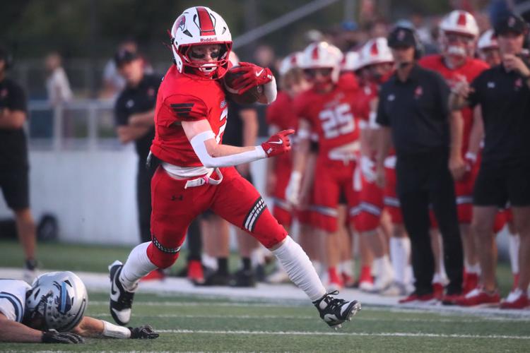 Bozeman Hawks strike for 10 touchdowns in 70-50 shootout victory over ...