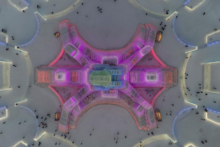 Harbin ice festival draws sculptors and spectators to northern China ...