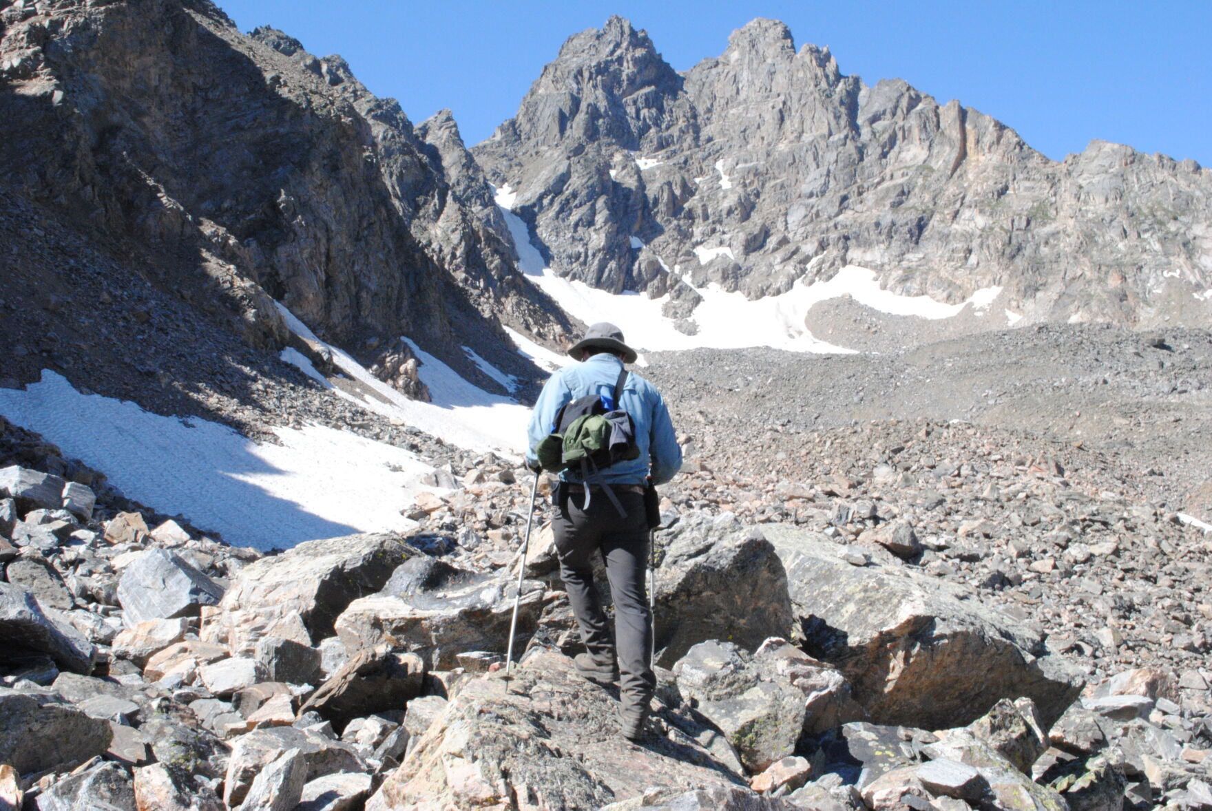 'An ambitious goal' : A journey up and down the tallest peak in the ...