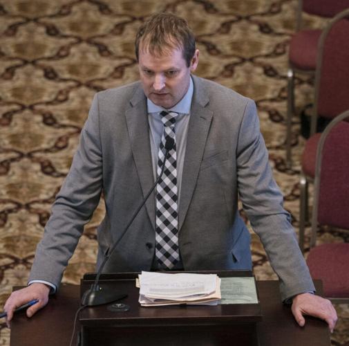 Senator lobs ‘waste, fraud and abuse’ allegations at Senate President Matt Regier | News ...