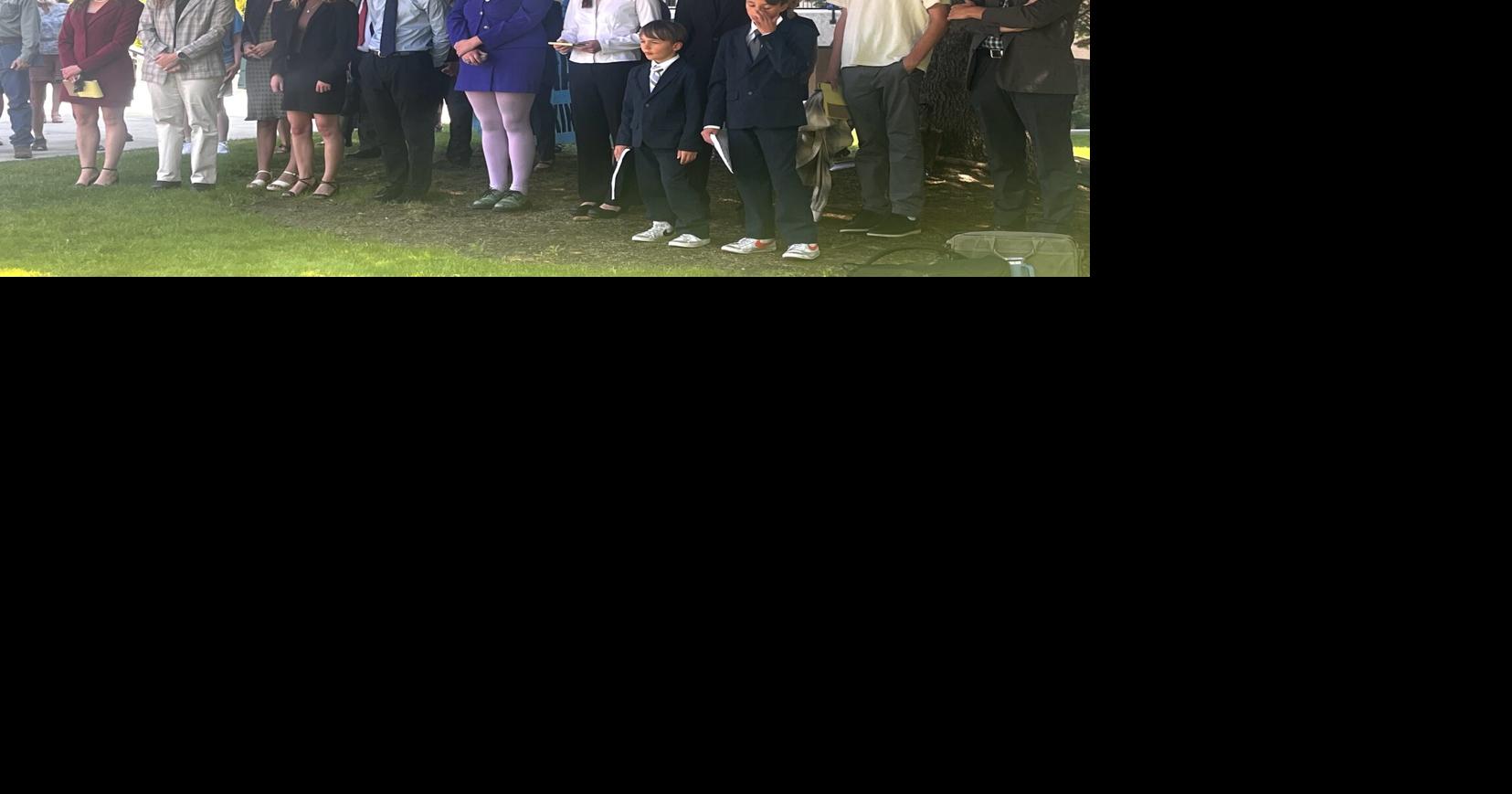 Livingston girl, 21 others file constitutional climate case against ...