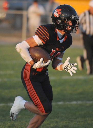 Guide to the 2025 Class B state football championship | Game ...