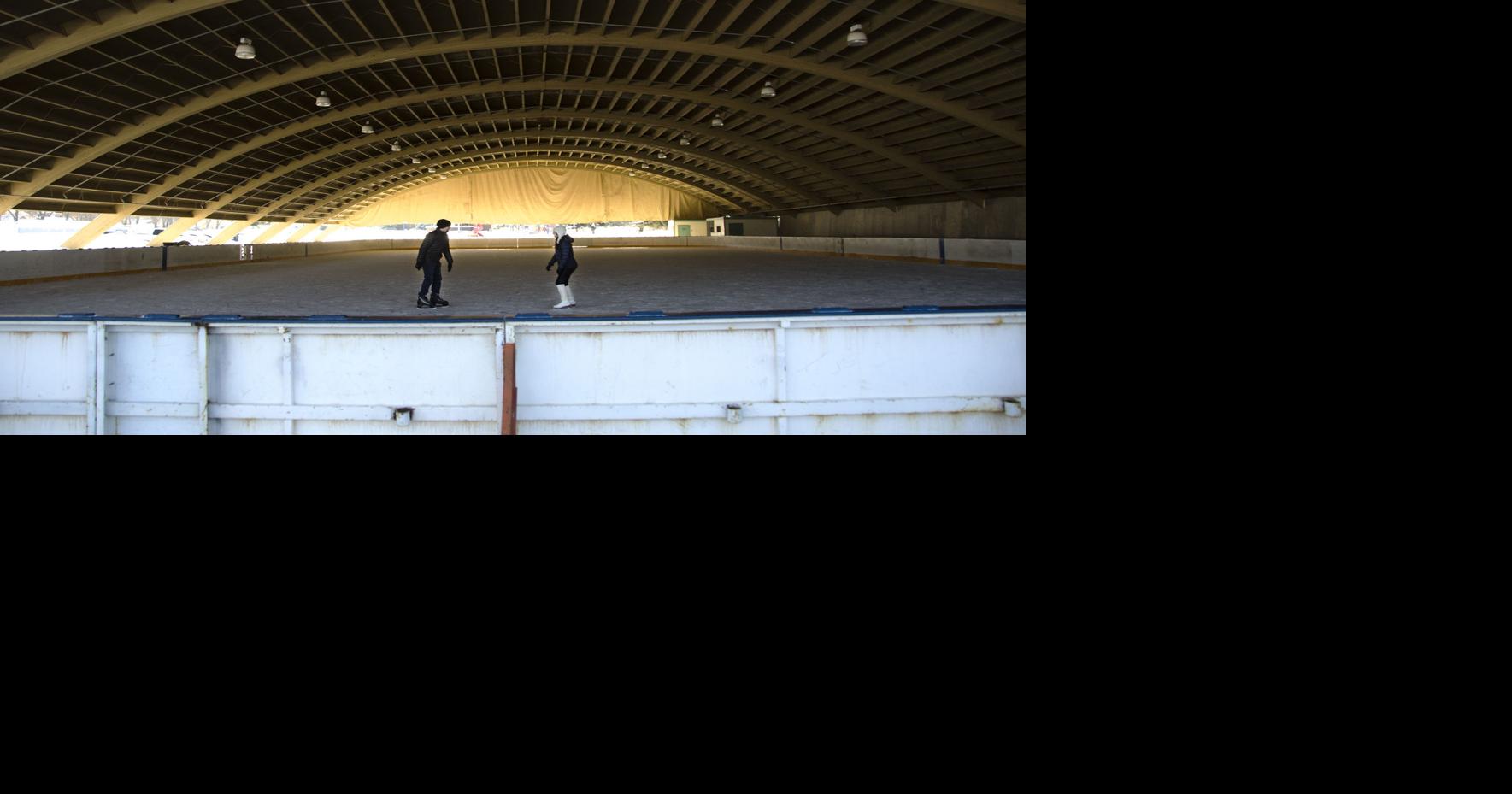 Carving grooves: Bozeman kicks off season, opens ice rink at Bogert ...