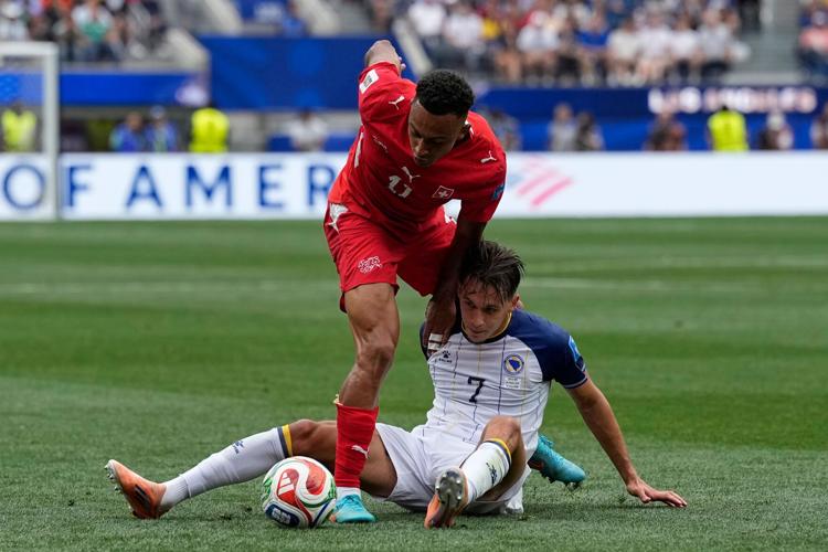 Switzerland coach uses hydration break to spark late goal barrage in 4 ...