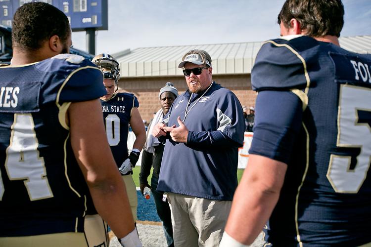 Leading the line | Bobcats Football | bozemandailychronicle.com