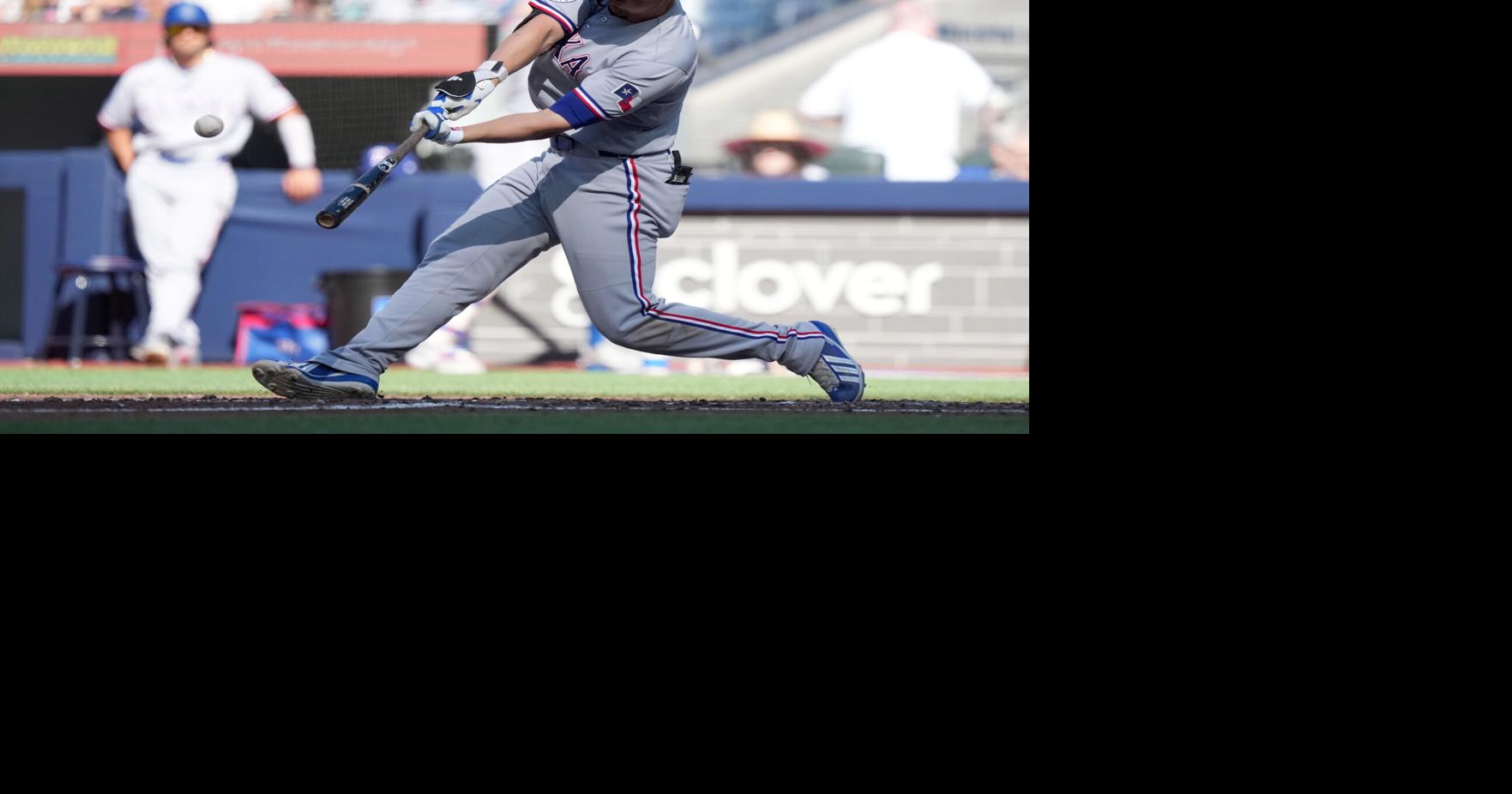 Rangers shortstop Corey Seager lifted from game in first inning with ...