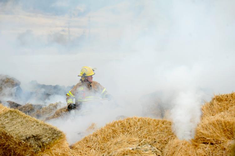 Fire destroys Bozeman straw bale maze | News | bozemandailychronicle.com