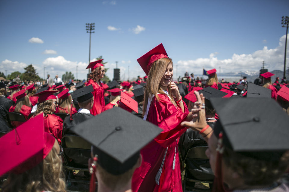 2014 Bozeman High School Graduation | News | bozemandailychronicle.com