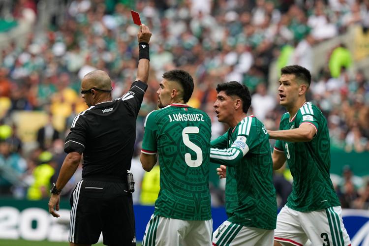 3 red cards mar opening World Cup match between Mexico and South Africa ...