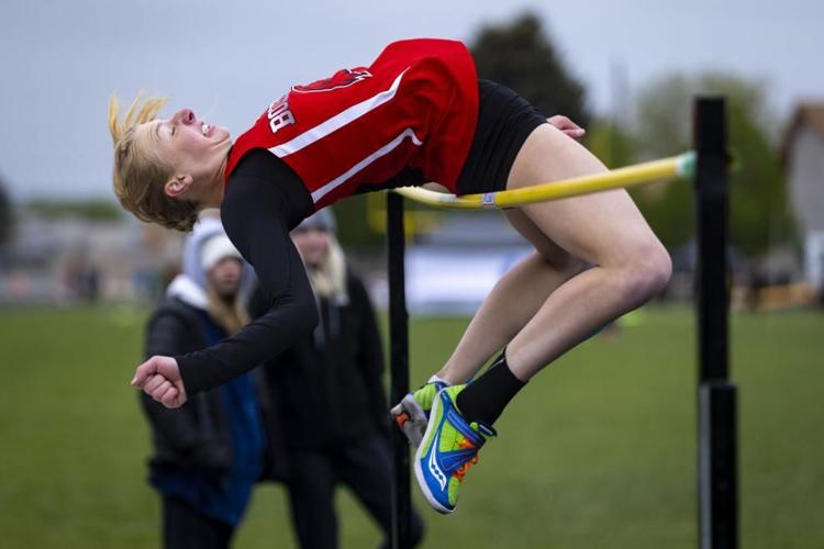 Track and field notebook: Bozeman continues setting PRs, Schonhoff ...