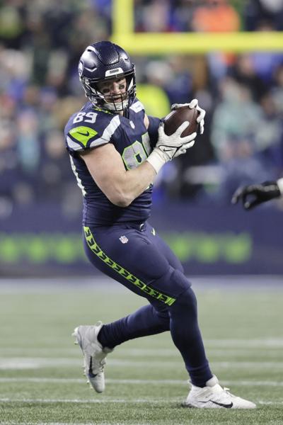 Chargers agree to deals RB Edwards, TE Dissly, AP source says; S Gilman ...