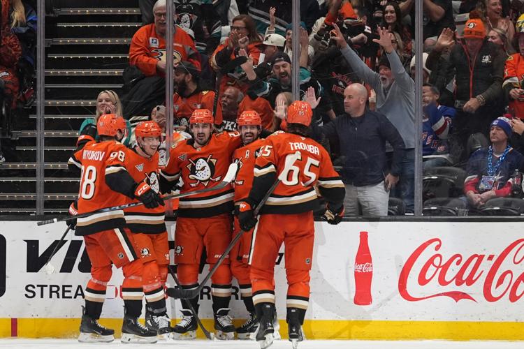 Ducks hold off Rangers 5-3 for 4th straight win following 9-game losing ...