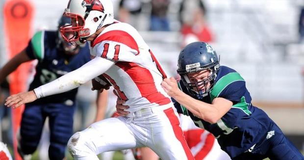 Hawks sack Wolfpack, improve record to 3-0 | Sports ...