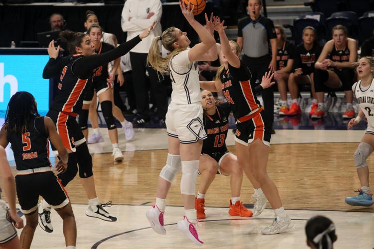 Natalie Picton's career night leads Montana State women to win over ...