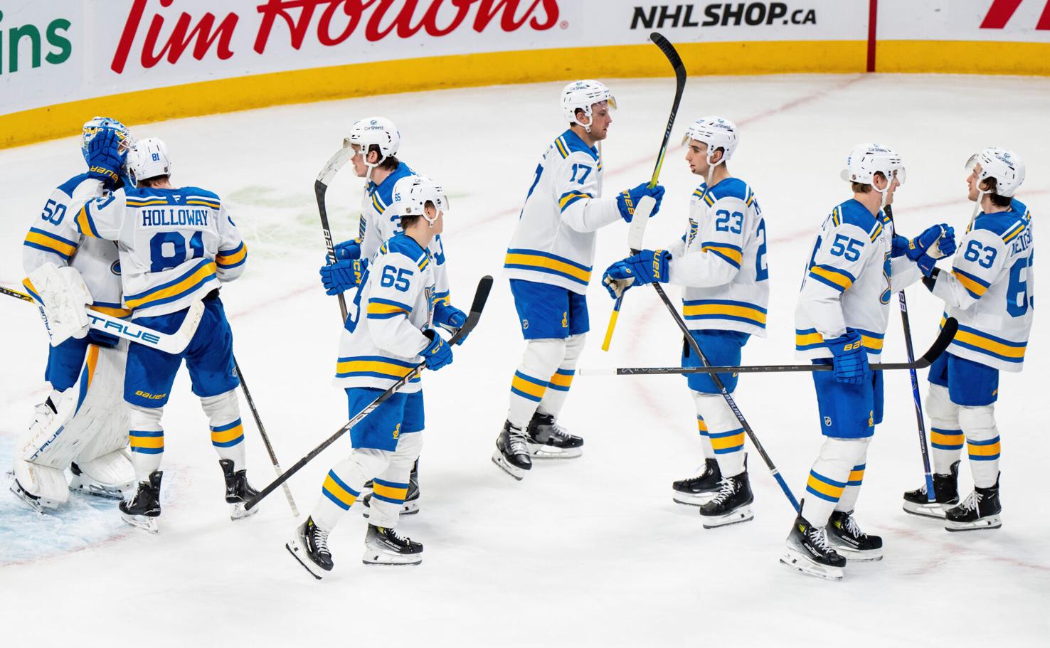 Blues beat Blackhawks 3-2 as Mailloux, Luff score first goals | Sports ...