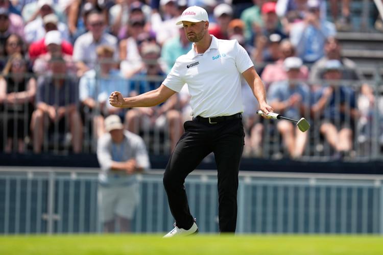 A year after smashing a locker, Wyndham Clark finds himself leading at ...