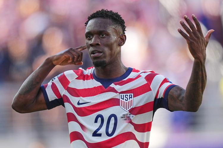 Balogun gets US's go-ahead goal against Bosnia and then red card ...