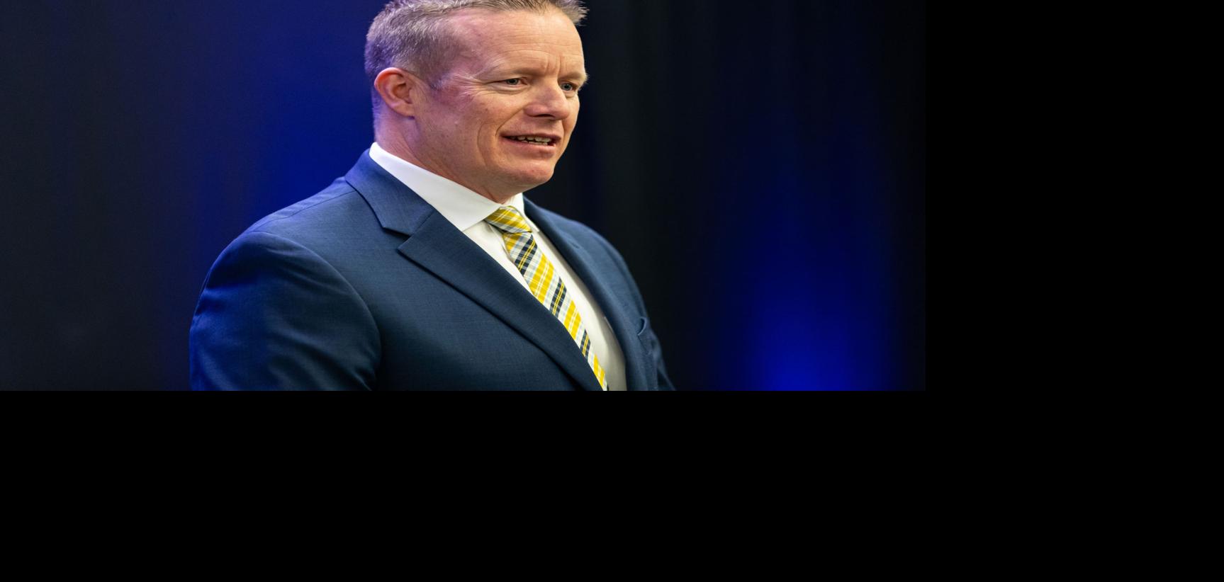 New Montana State head coach Brent Vigen signs four-year contract ...