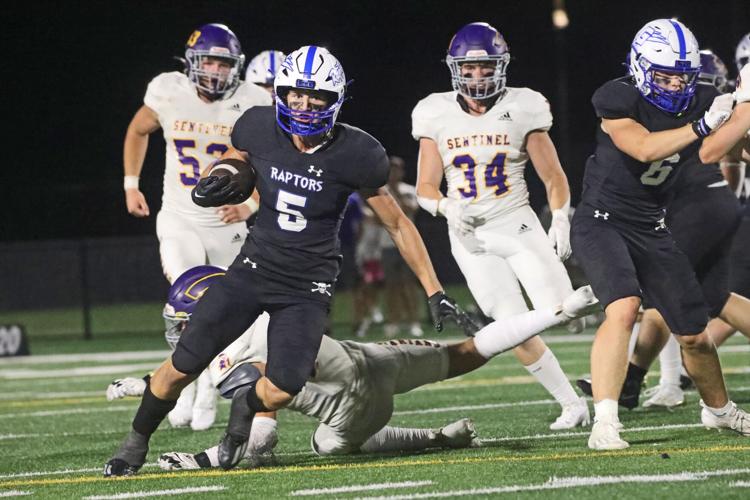 Grant Vigen's 3 touchdowns and defense's 3 interceptions lead to ...