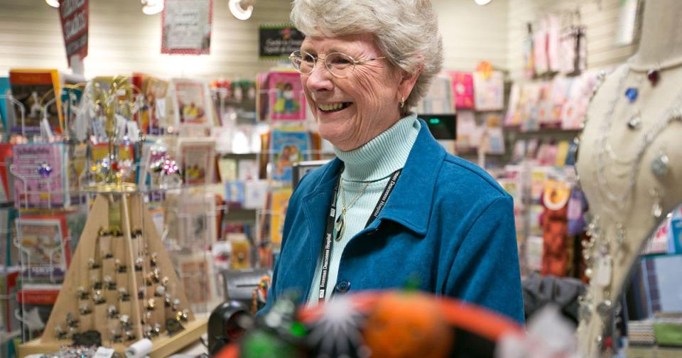 Volunteer Connie Murray brightens Bozeman Deaconess | Everyday People ...