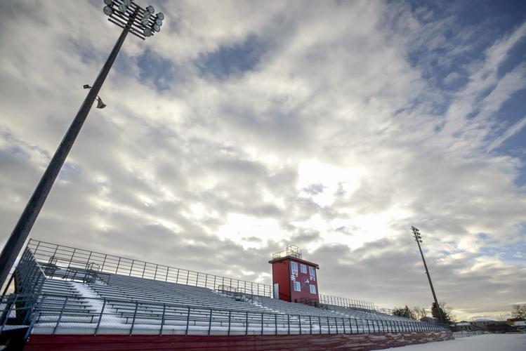 Bozeman High neighbors predict parking woes with new stadium ...