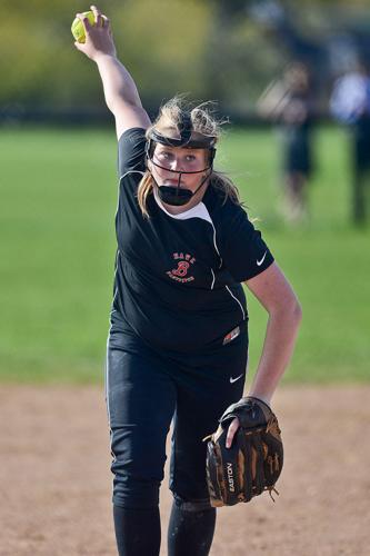 West routs Bozeman on the diamond | Softball | bozemandailychronicle.com