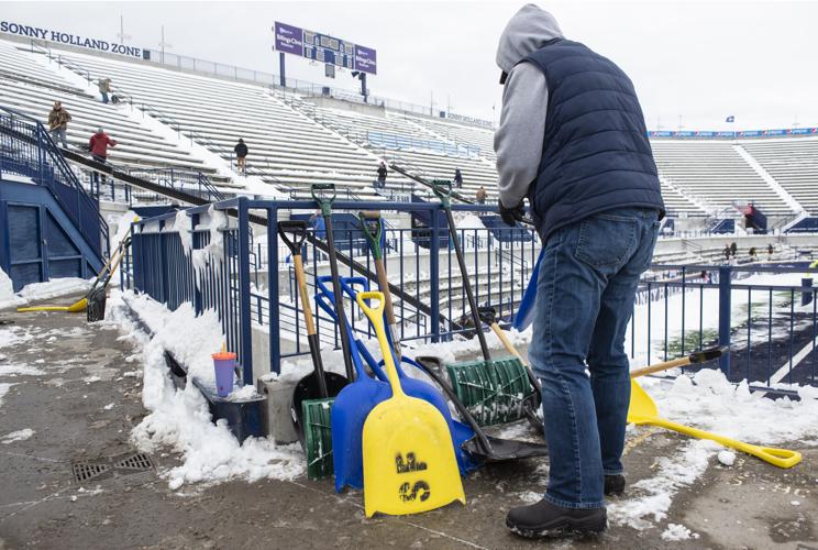 Grab a shovel: Volunteers pitch in to clear Bobcat Stadium of snow ...