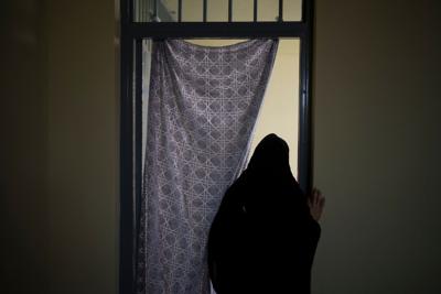 Afghanistan: Taliban open fire during protest over arrests of women for ...