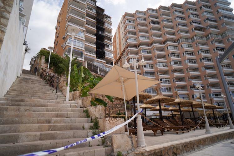 A fire on the Spanish island of Mallorca kills 2 people and injures ...