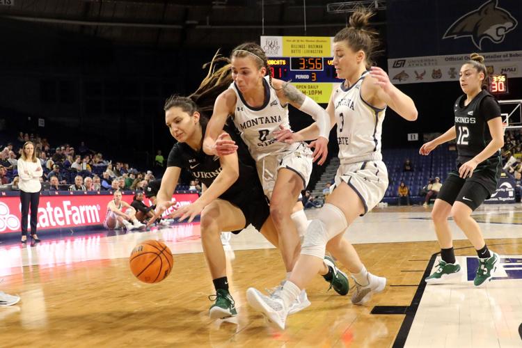 In first start at Montana State, Grace Beasley helps Bobcats to win ...