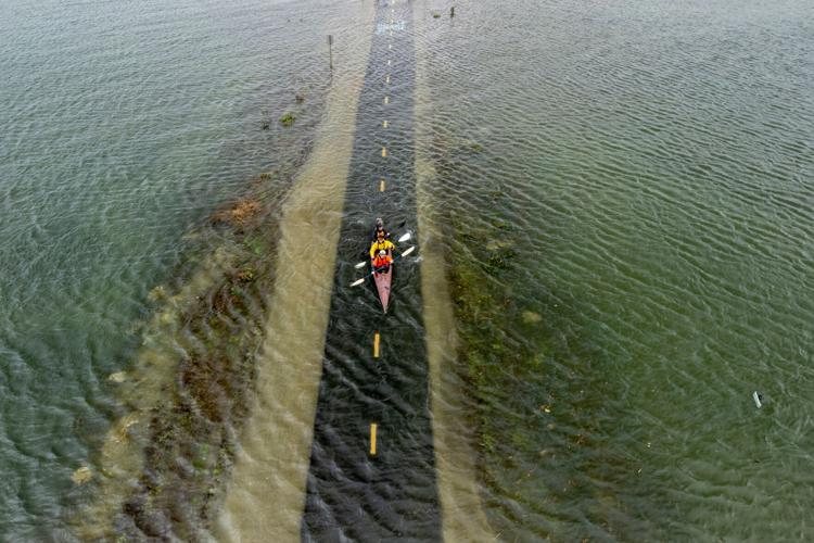 Heavy rain, high tides cause flooding along stretch of Northern ...