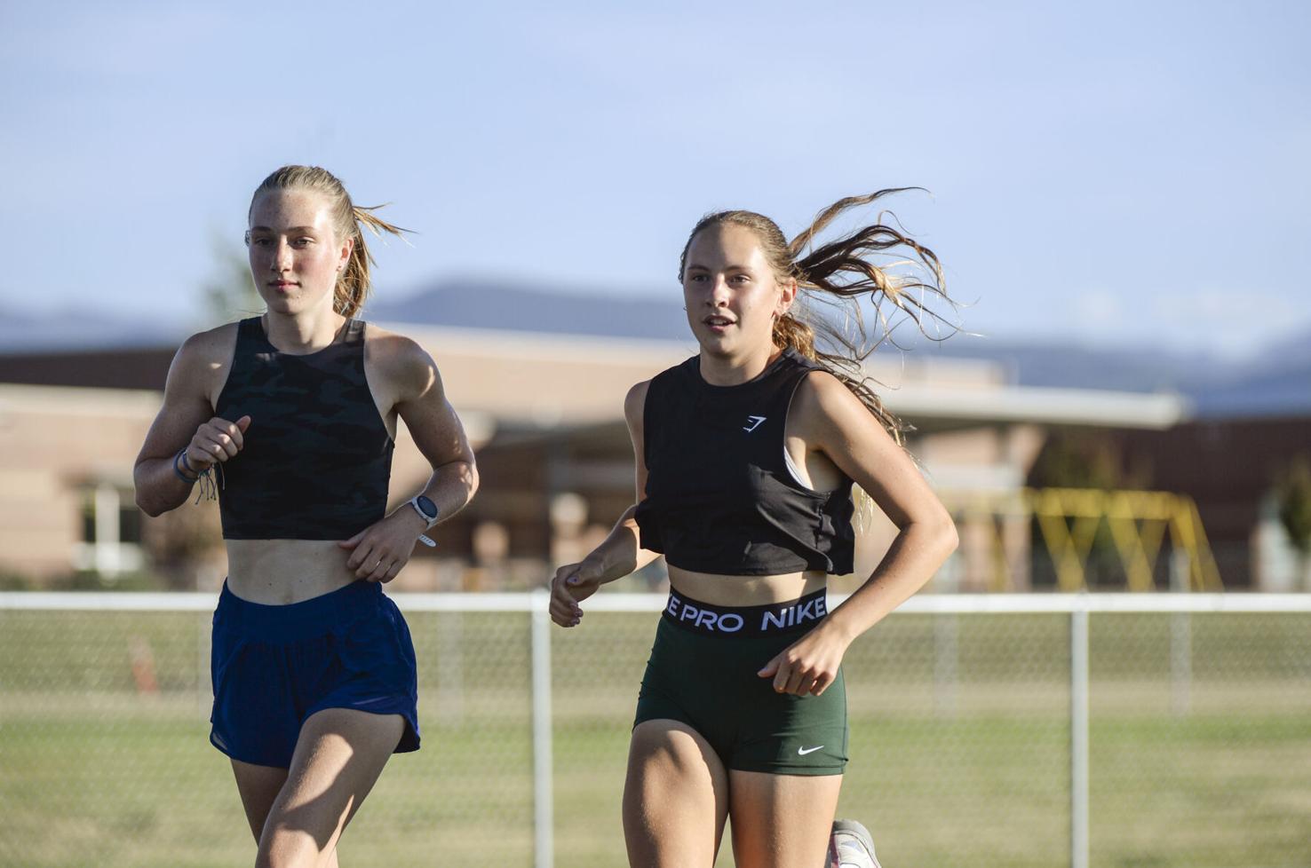 Sophomores Claire Rutherford and Isabel Ross have Gallatin's girls ...