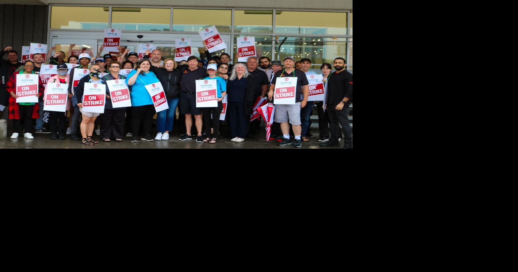 3,700 Metro grocery store workers on strike