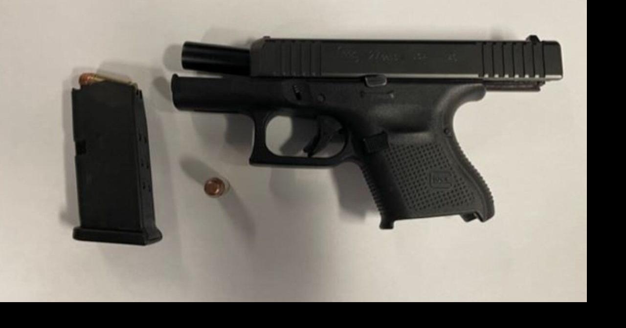 Men facing charges after police seize loaded gun in Mississauga