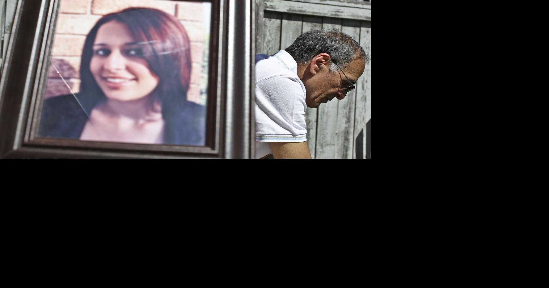 Ex-nurse’s conviction reversed in web suicide case
