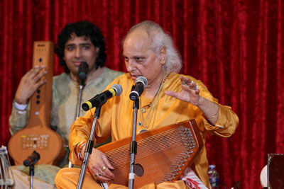 Pandit Jasraj performs in Toronto