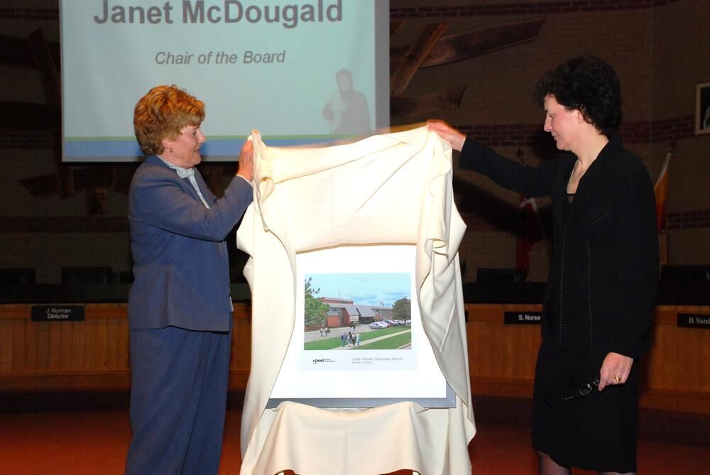 Educator takes final bow