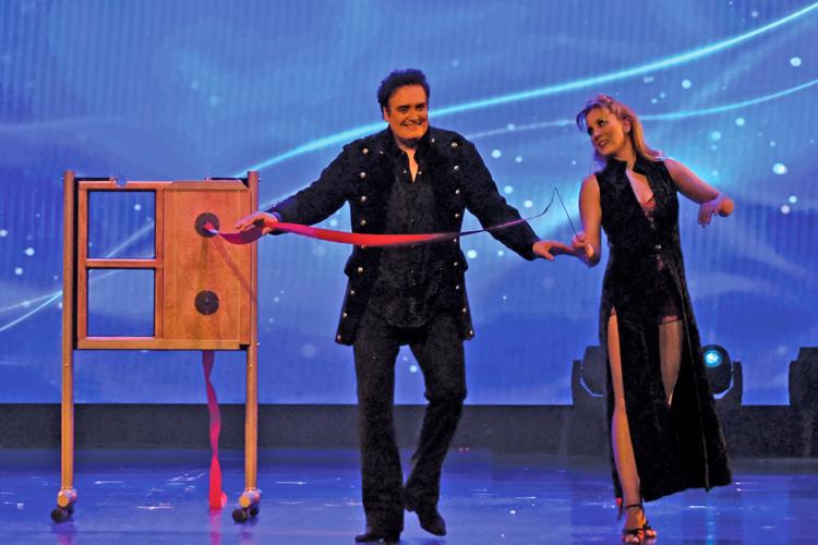Mansion of Dreams: Rick Thomas opens 2021 show at Mickey Gilley Grand ...
