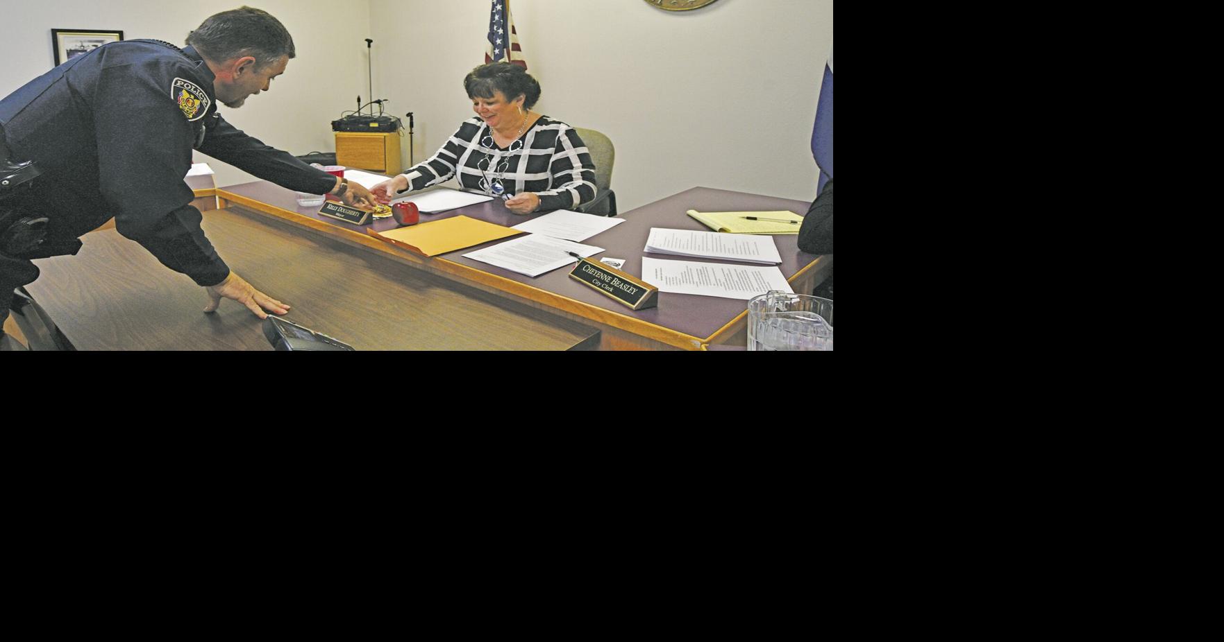 Forsyth Police Department dwindles | News Free | bransontrilakesnews.com