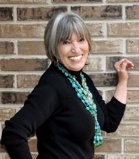 Novelist Janet Dailey dies | News Free | bransontrilakesnews.com