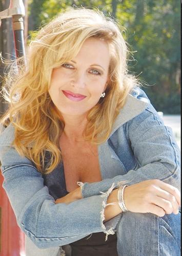 Gail Bliss back in Branson this weekend: Former ‘Patsy!’ star to ...