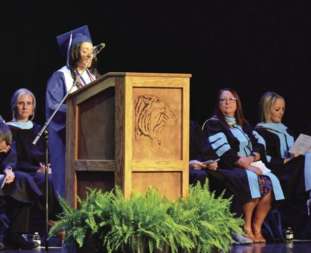 Hollister hosts commencement ceremony for 2023 seniors | News Free ...