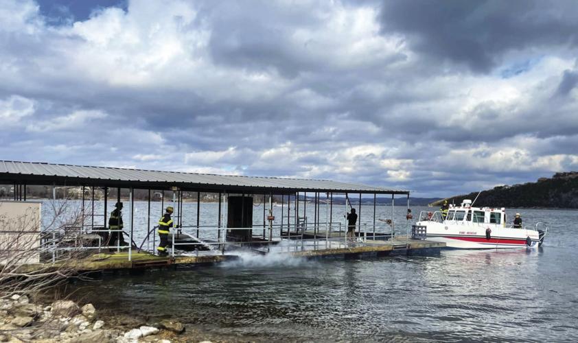 SSCFPD responds to dock fire | News | bransontrilakesnews.com