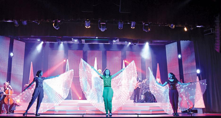 Christmas with The Duttons: Family talks the holidays, the next ...