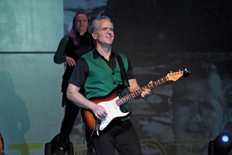 The Duttons reopen show at interim Branson home | Entertainment ...
