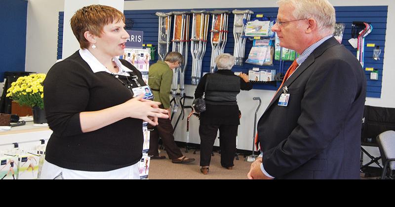 Cox support store opens | News Free | bransontrilakesnews.com